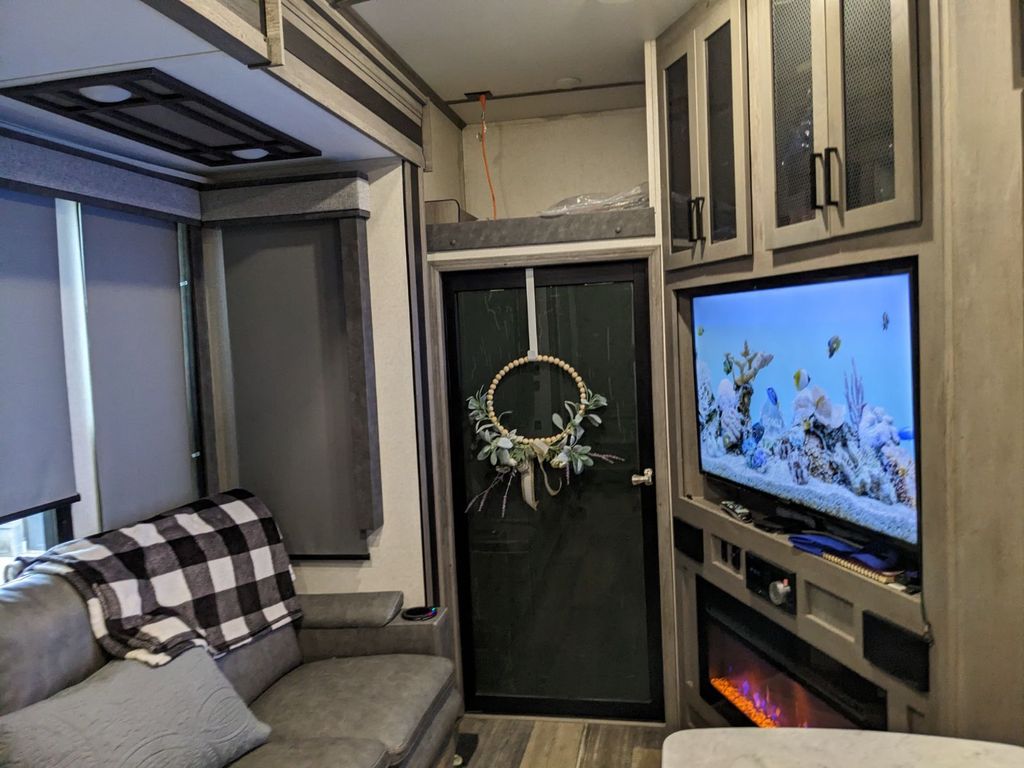 2020 Keystone Raptor 356 - National Vehicle