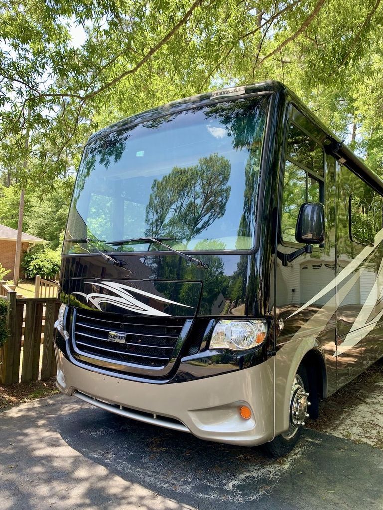 2015 Newmar Bay Star 3124 - National Vehicle