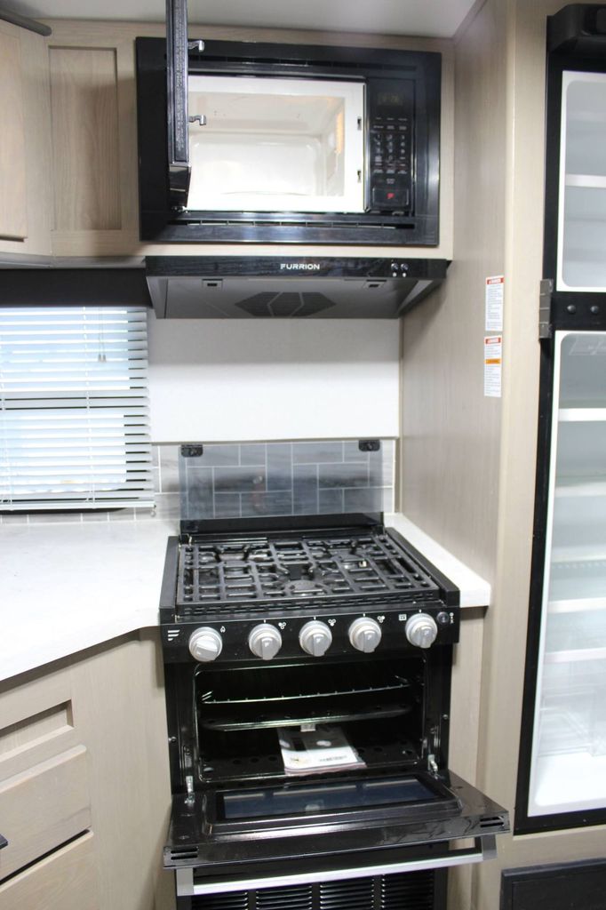 2021 Cruiser RV Twilight Signature 2620 - National Vehicle