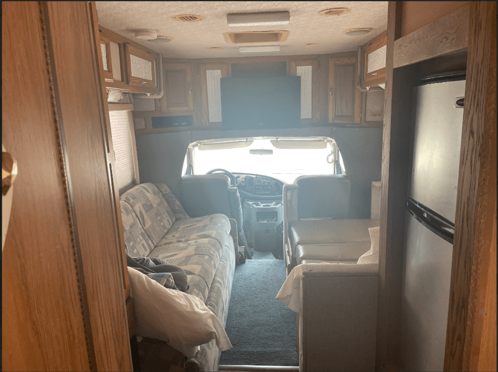 2002 Gulf Stream B Touring Cruiser 5210 - National Vehicle