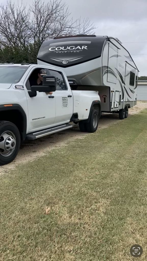 2022 Keystone Cougar Half-Ton 24RDS - National Vehicle
