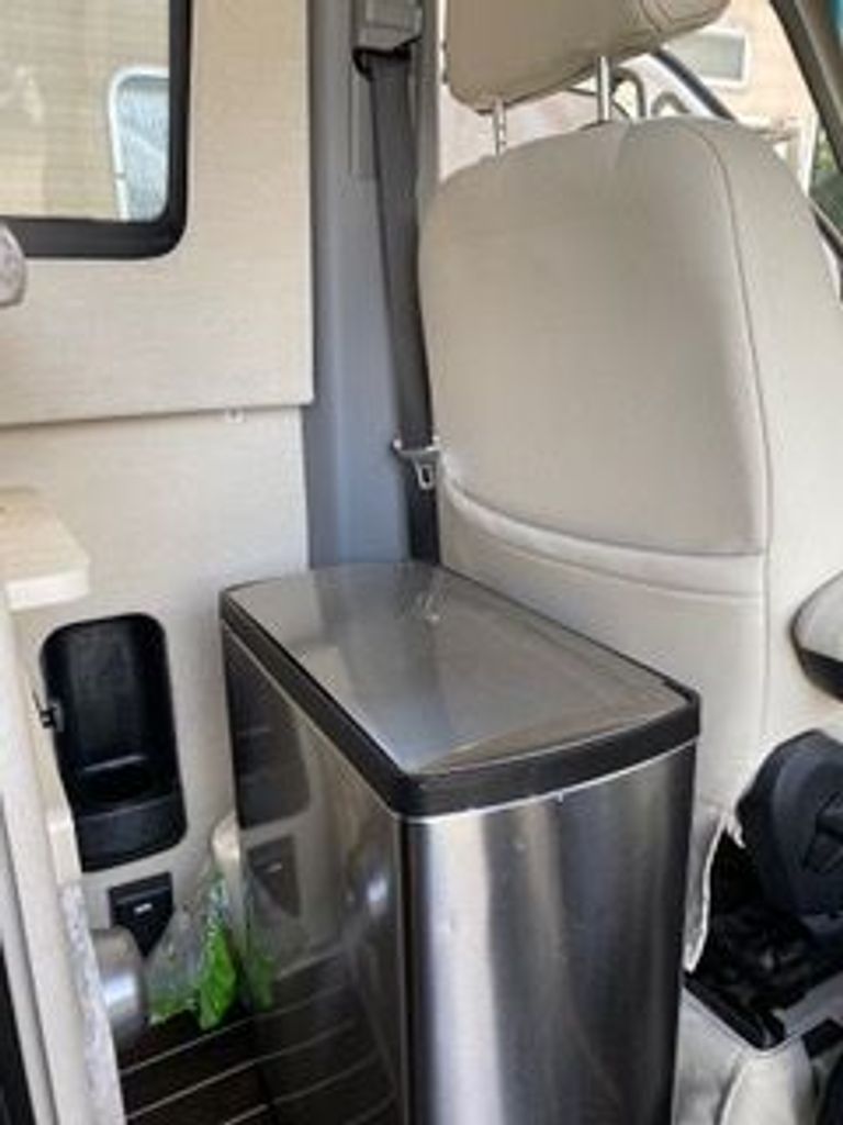 2016 Airstream Interstate EXT Lounge Wardrobe Twin - National Vehicle