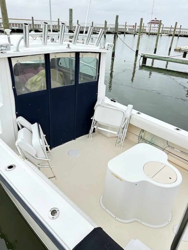 2010 Parker 2320 Sport Cabin SL - National Vehicle