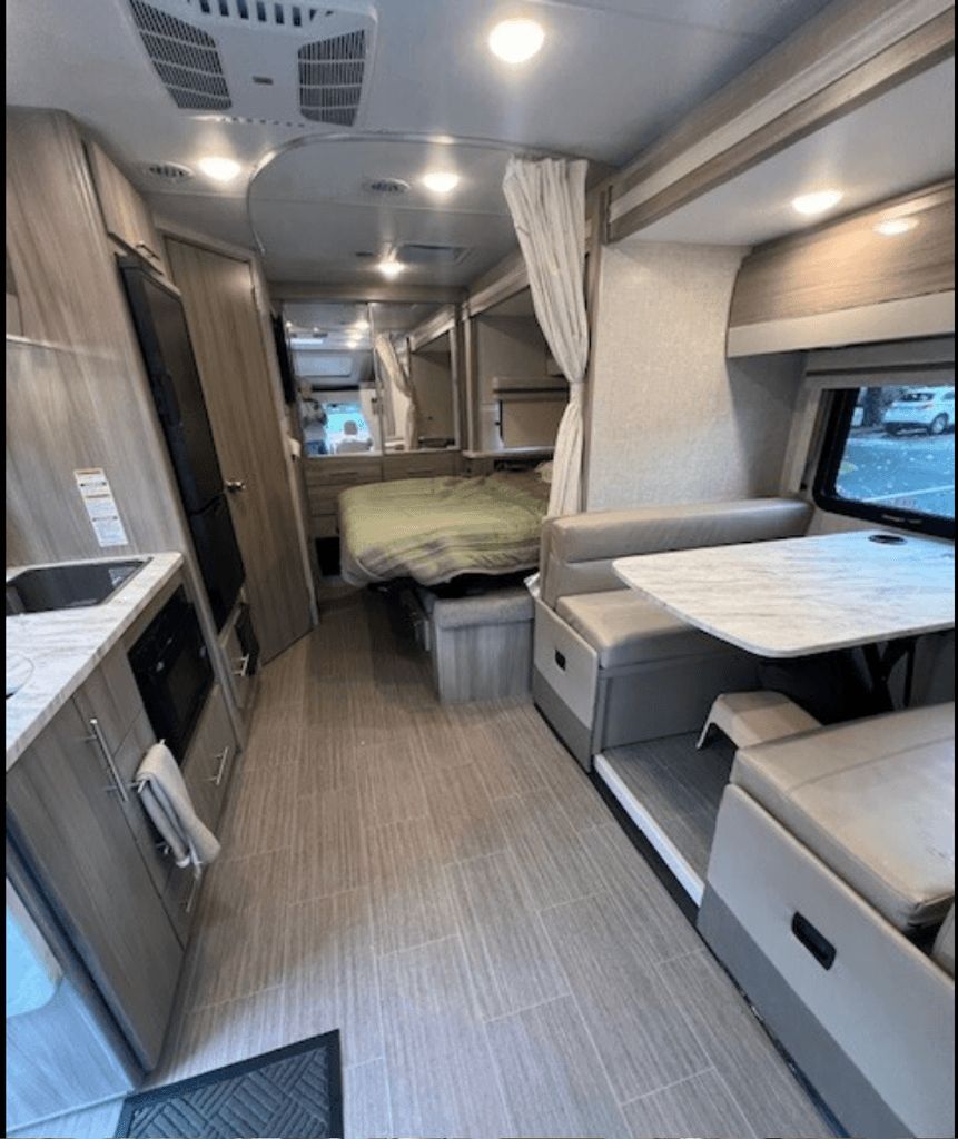2023 Thor Motor Coach Gemini AWD 23TW - National Vehicle