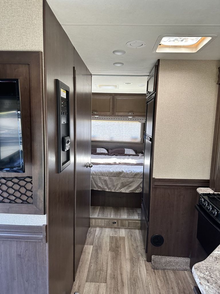 2019 Thor Motor Coach Four Winds 28Z - National Vehicle