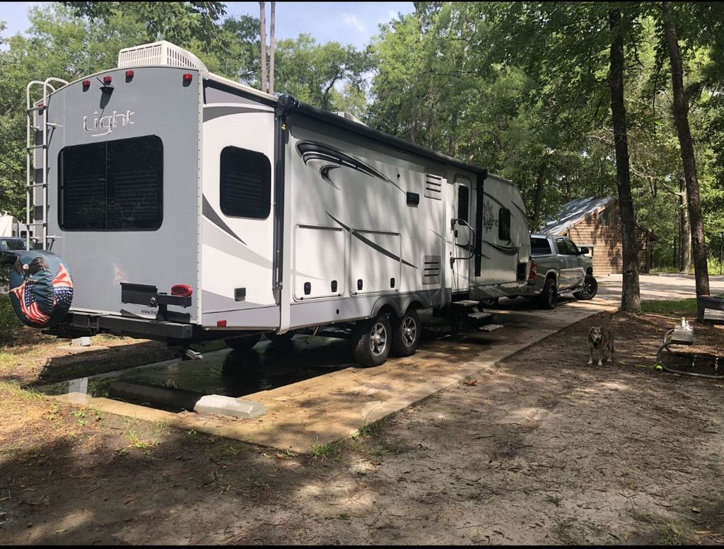 2018 Highland Ridge Open Range Light 275RLS - National Vehicle