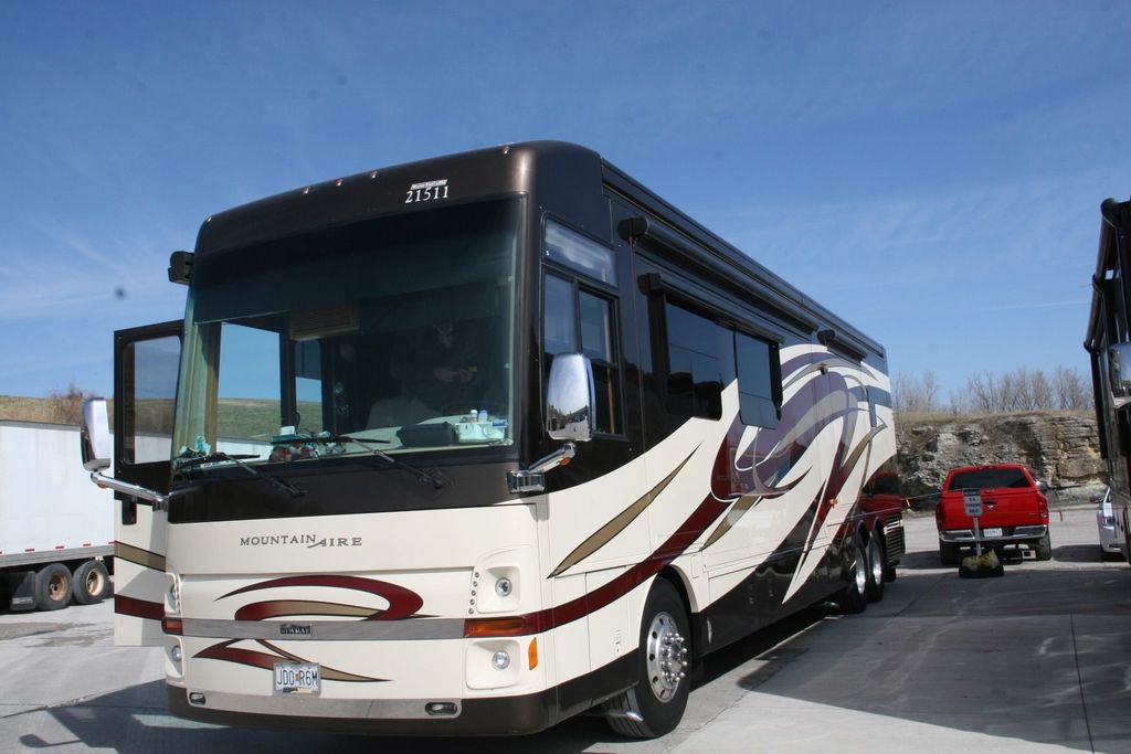 2011 Newmar Mountain Aire 4336 - National Vehicle