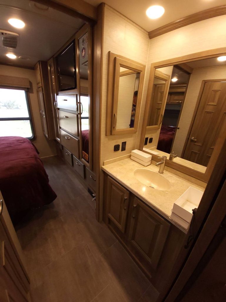 2019 Jayco Seneca 37TS - National Vehicle