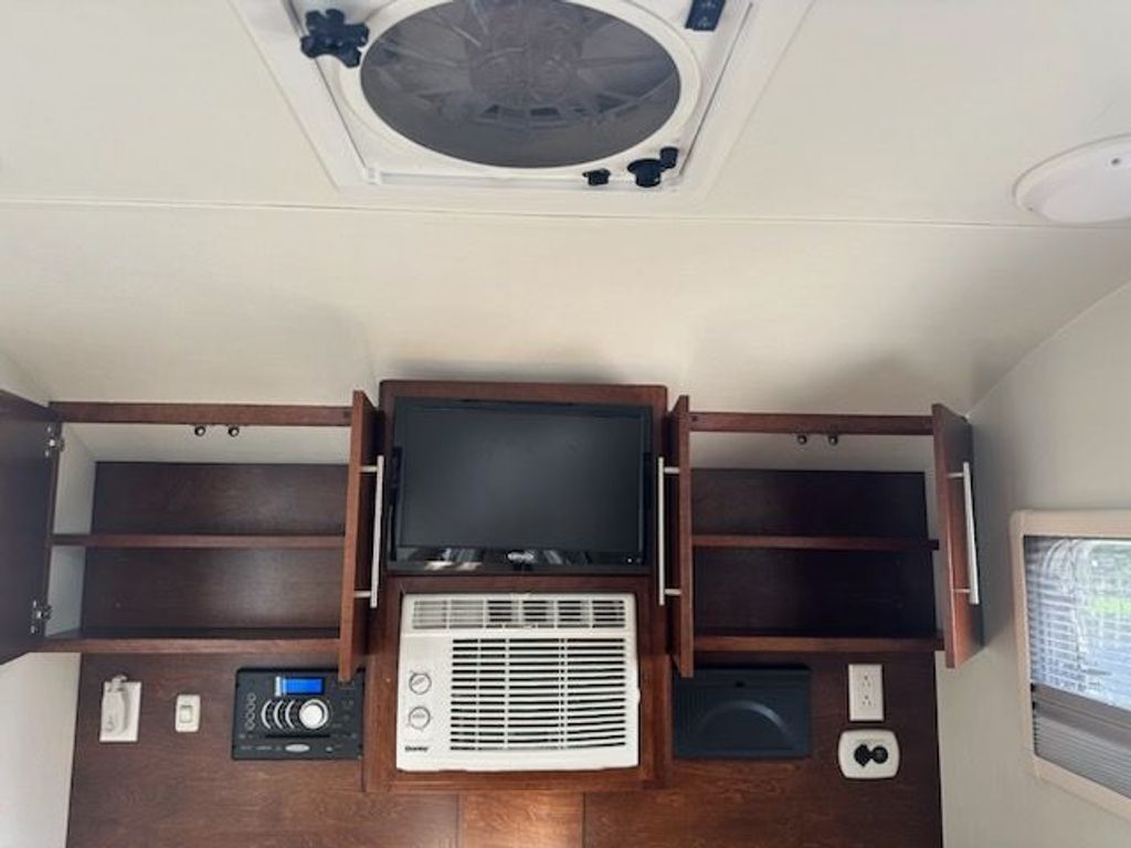 2017 NuCamp T@G XL Outback - National Vehicle