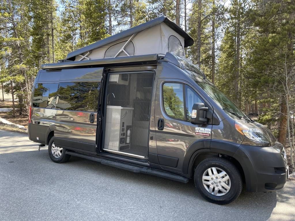 2022 Thor Motor Coach Tellaro 20AT - National Vehicle