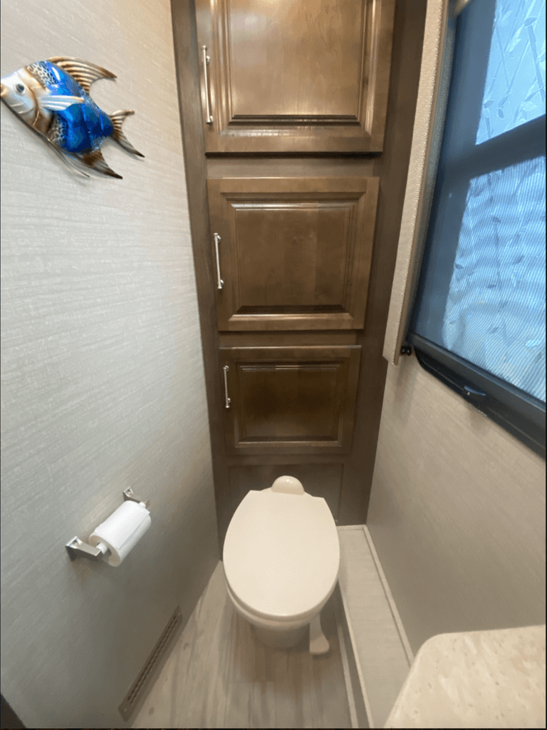 2019 Entegra Coach Emblem 36U - National Vehicle