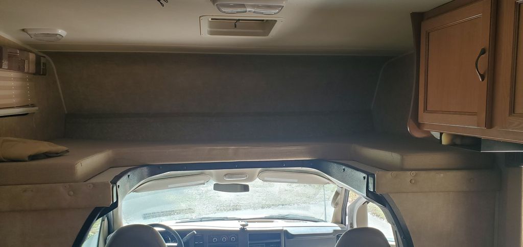 2014 Coachmen Freelander 28DS - National Vehicle