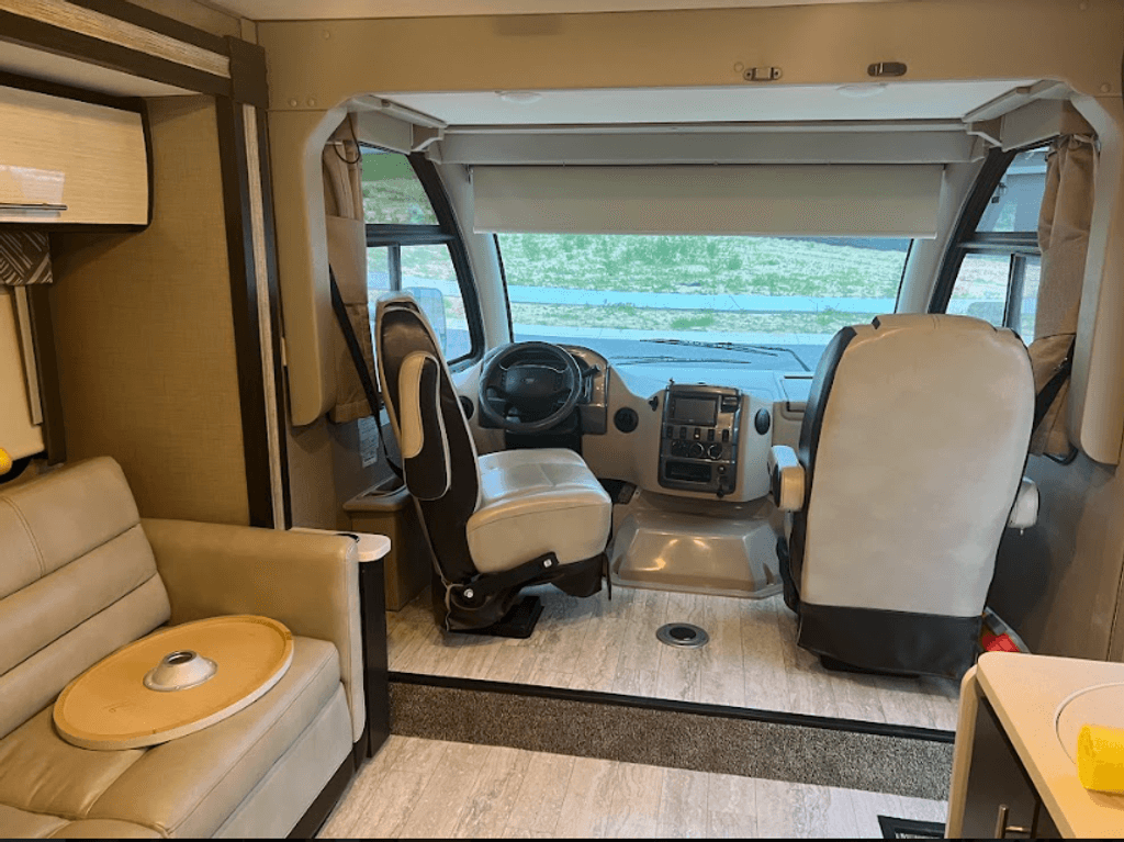 2018 Thor Motor Coach Axis 24.1 - National Vehicle