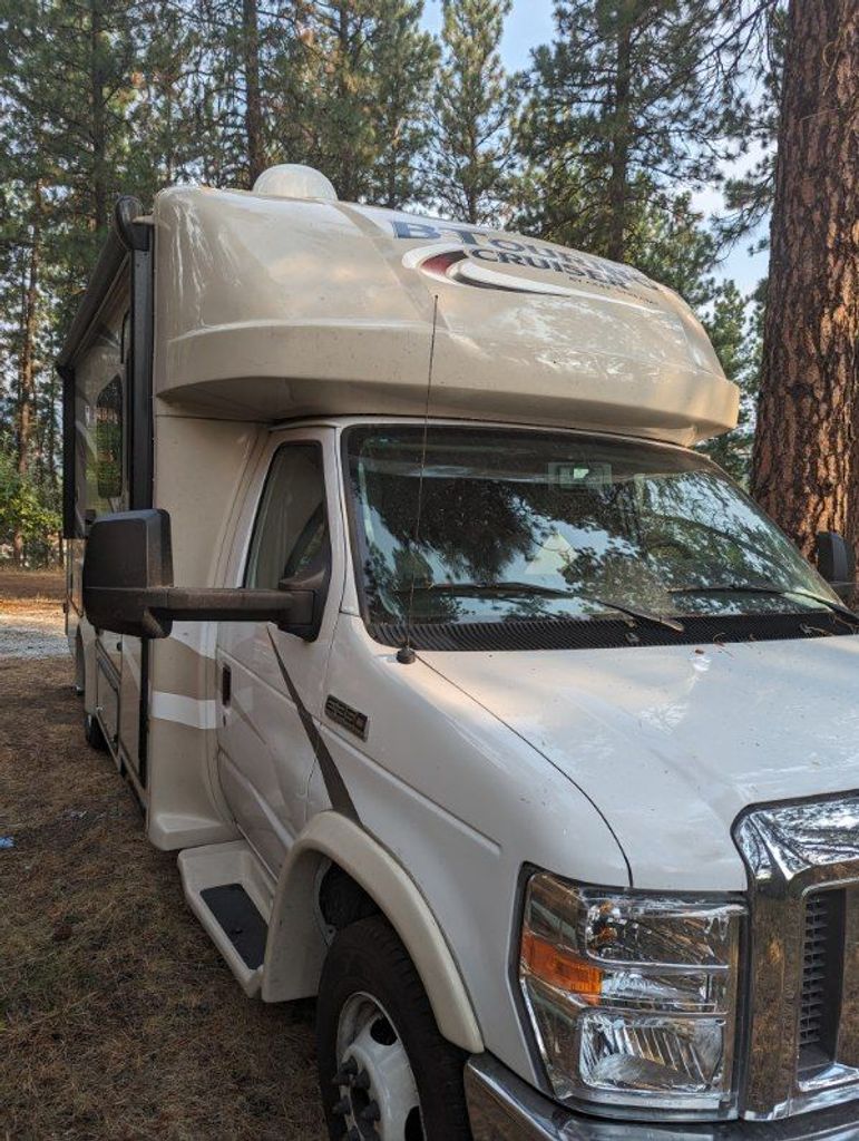 2022 Gulf Stream B Touring 5240 - National Vehicle