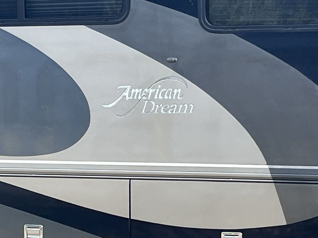2003 Fleetwood American Dream 40W - National Vehicle
