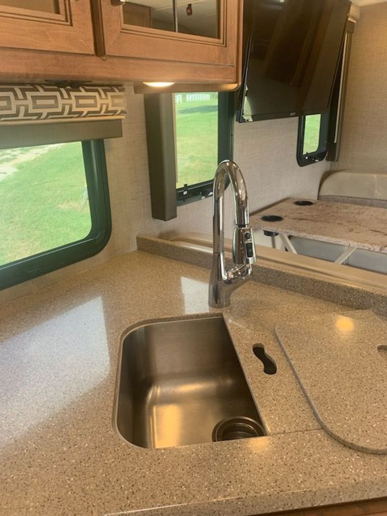 2019 Thor Motor Coach Quantum WS31 - National Vehicle