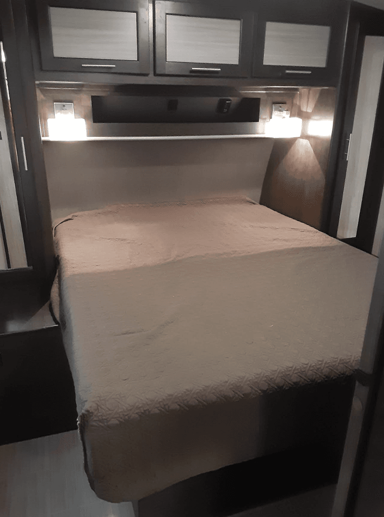 2019 Cruiser RV Fun Finder Xtreme Lite 26 RB - National Vehicle