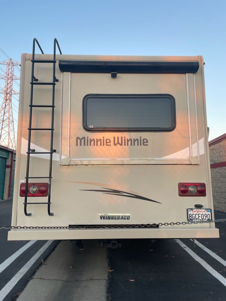 2018 Winnebago Minnie Winnie 26A - National Vehicle