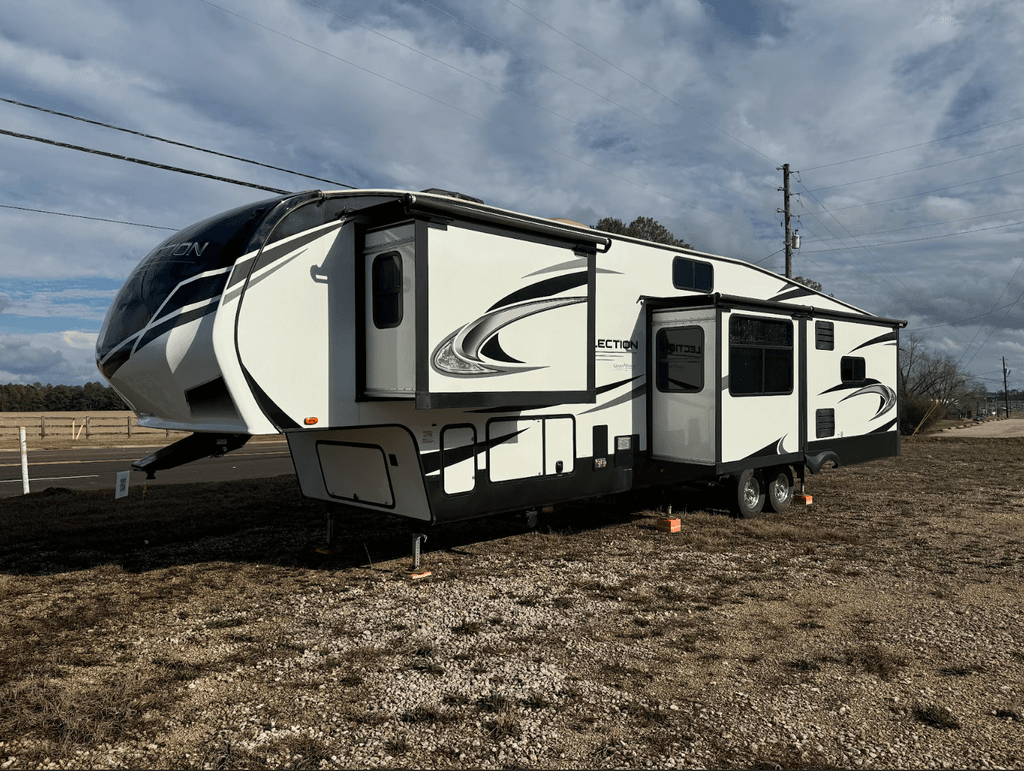 2021 Grand Design Reflection 367BHS - National Vehicle