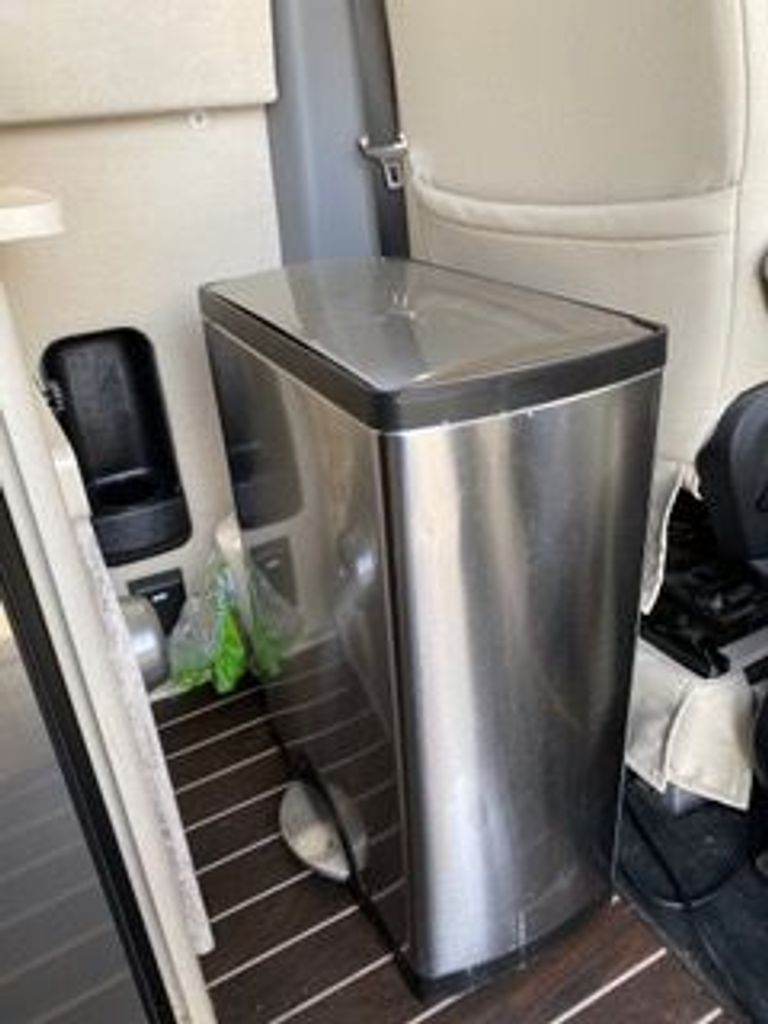 2016 Airstream Interstate EXT Lounge Wardrobe Twin - National Vehicle