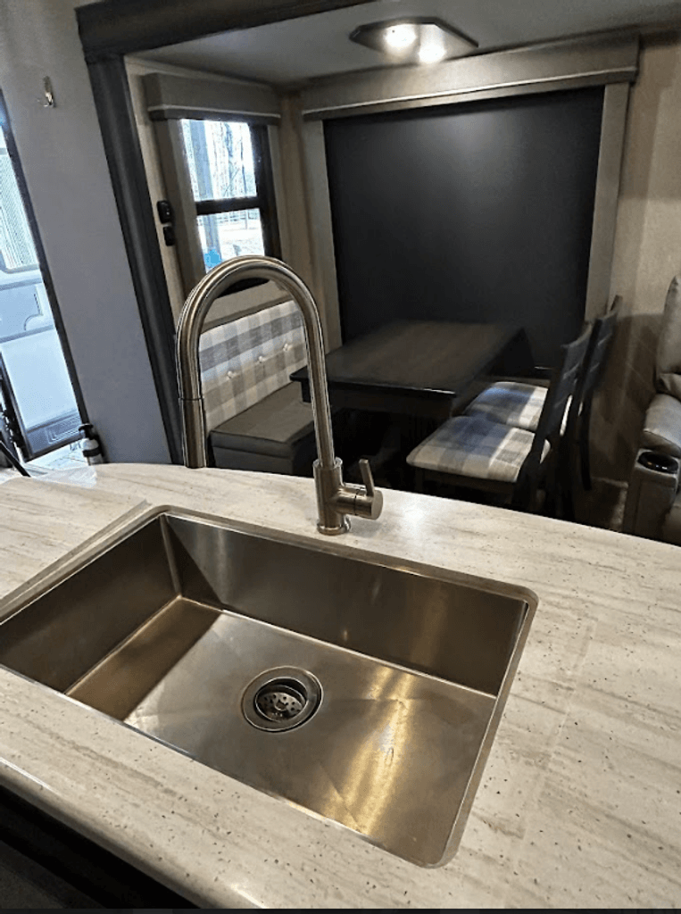 2021 Grand Design Reflection 367BHS - National Vehicle