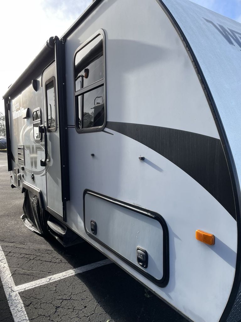 2018 Winnebago Micro Minnie 2108DS - National Vehicle