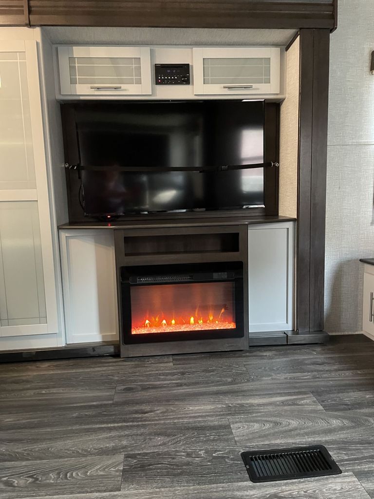 2021 Keystone Bullet Premier Ultra 30RIPR - National Vehicle