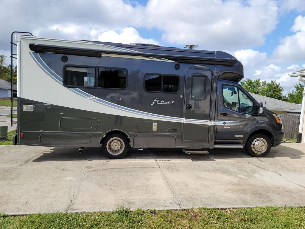 2018 Winnebago Fuse 23A - National Vehicle
