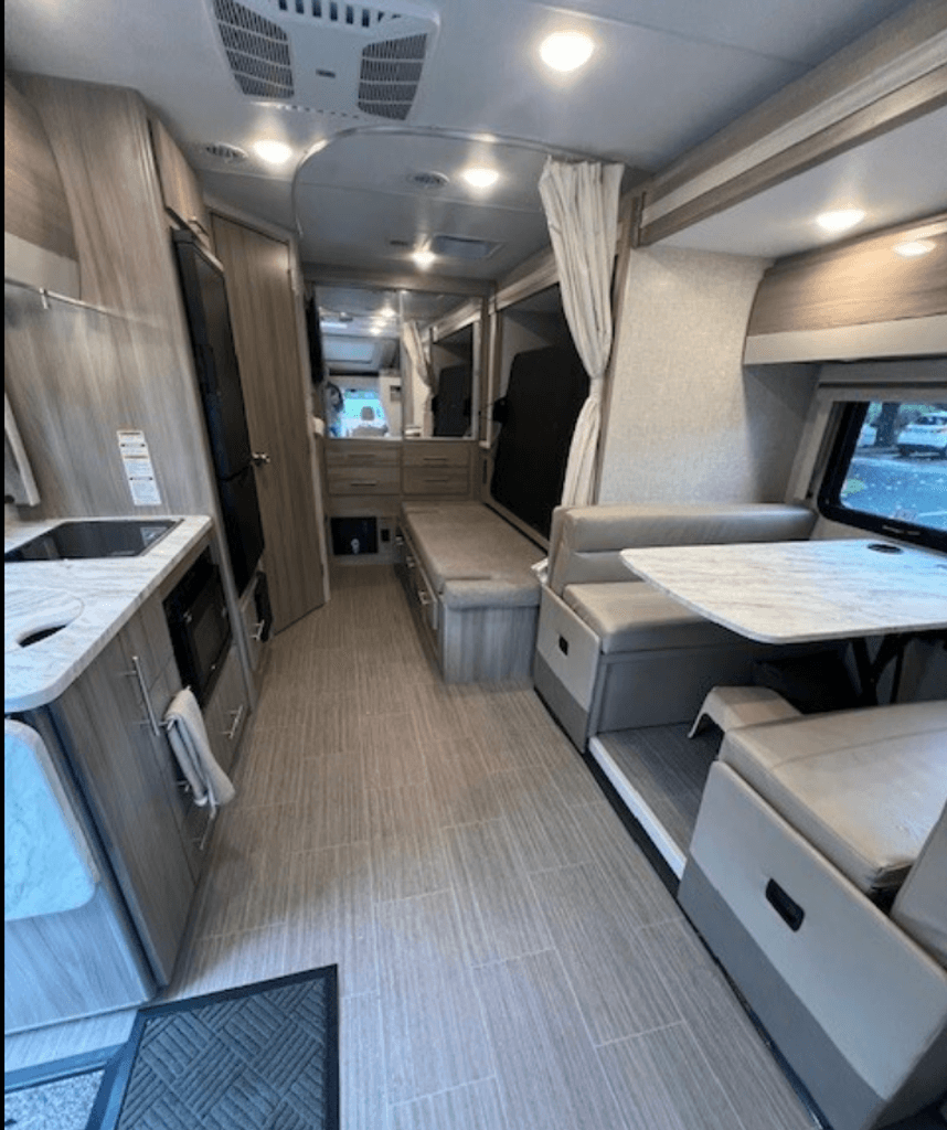 2023 Thor Motor Coach Gemini AWD 23TW - National Vehicle