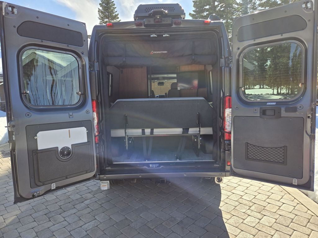 2021 Roadtrek Zion SRT - National Vehicle