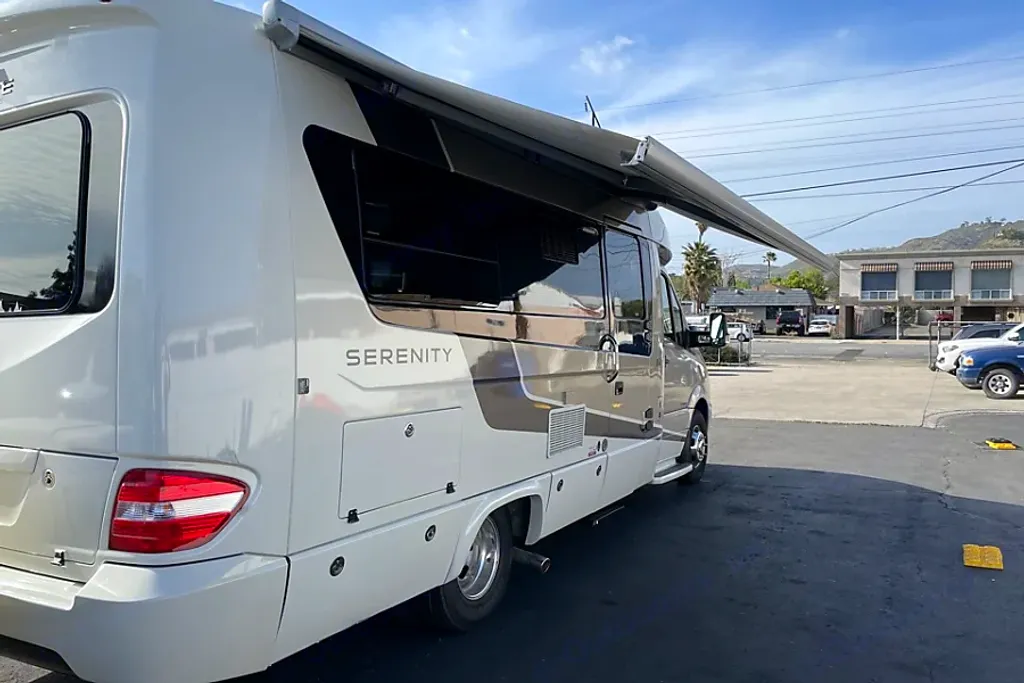 2015 Leisure Travel Van Serenity S24CB - National Vehicle