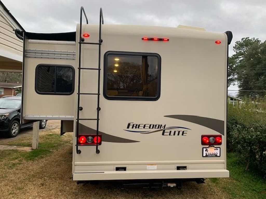 2019 Thor Motor Coach Freedom Elite 24HE - National Vehicle