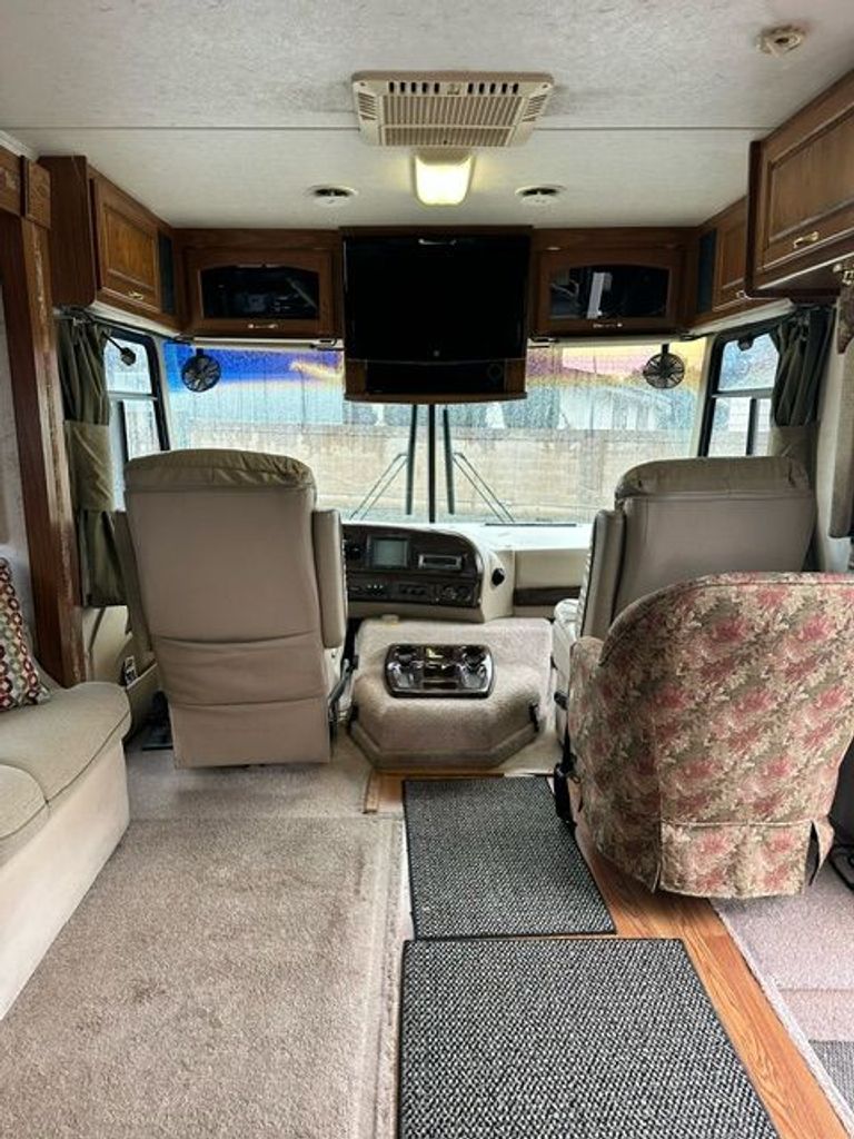 2002 Four Winds Infinity 32R - National Vehicle