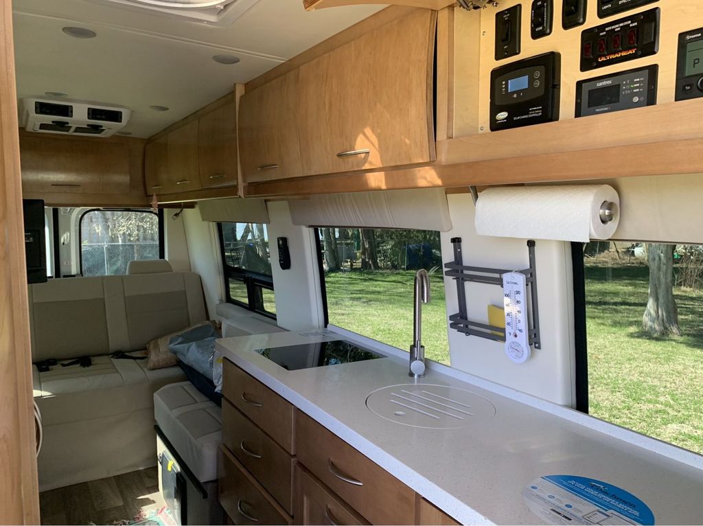 2022 Coachmen Galleria 24T - National Vehicle