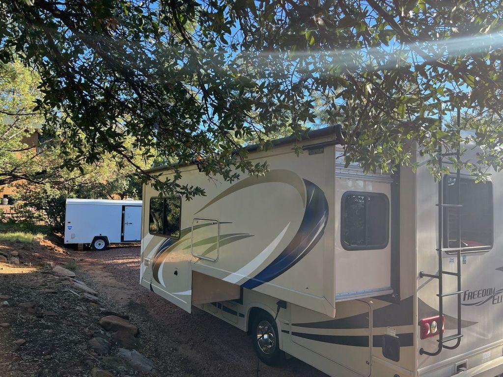 2019 Thor Motor Coach Freedom Elite 24HE - National Vehicle