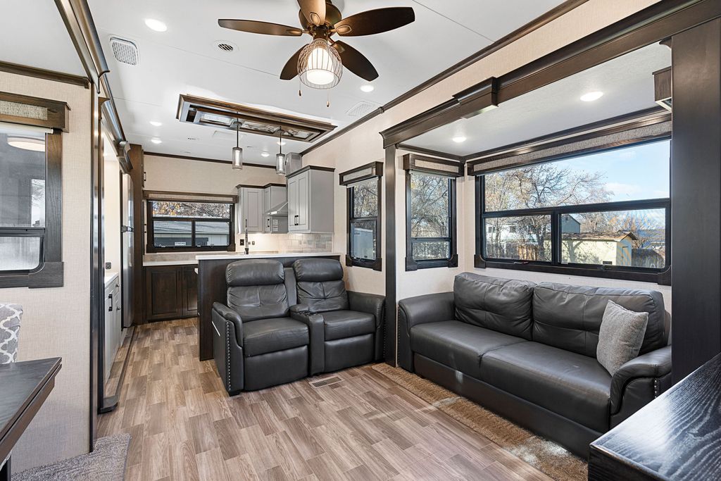 2020 Redwood RV 5th Wheel 4001 LK - National Vehicle