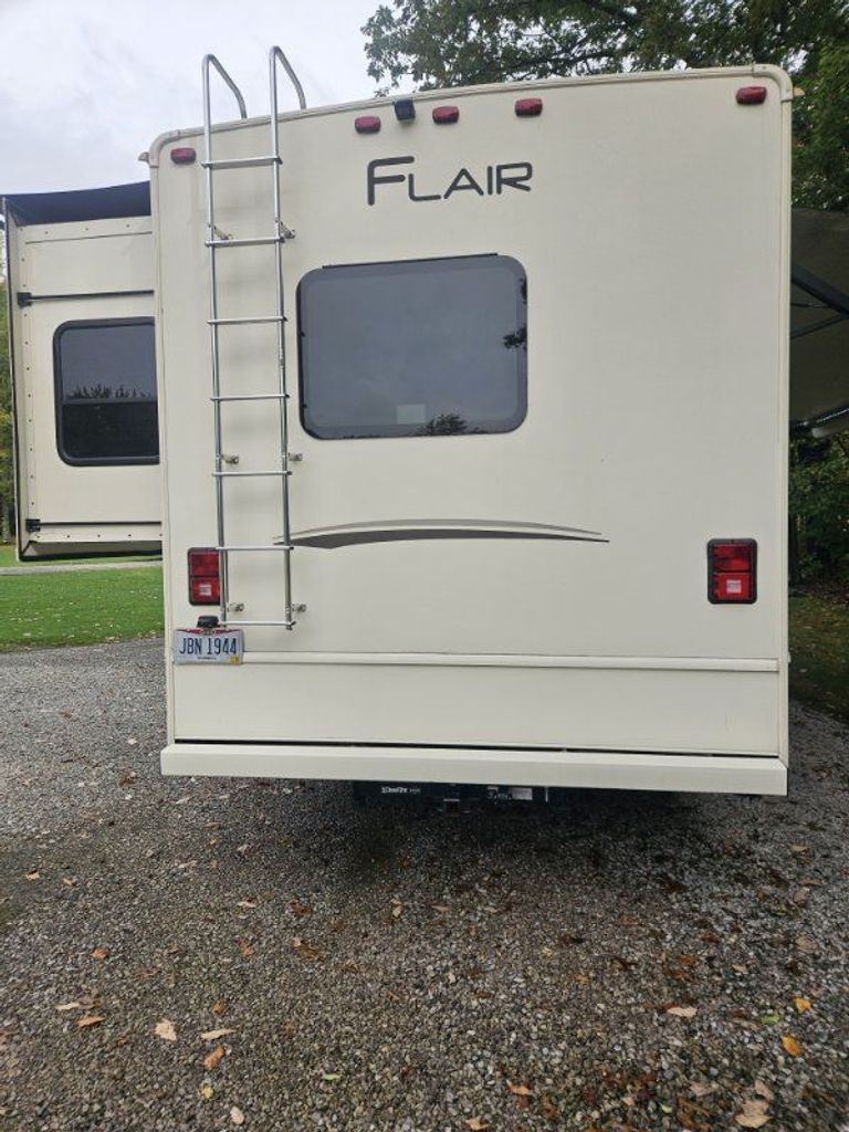 2019 Fleetwood Flair 28A - National Vehicle