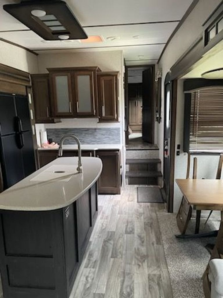 2019 Keystone Cougar 315RLS - National Vehicle