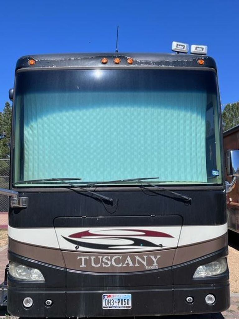 2007 Damon Tuscany 4076 - National Vehicle