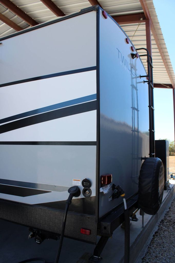 2021 Cruiser RV Twilight Signature 2620 - National Vehicle