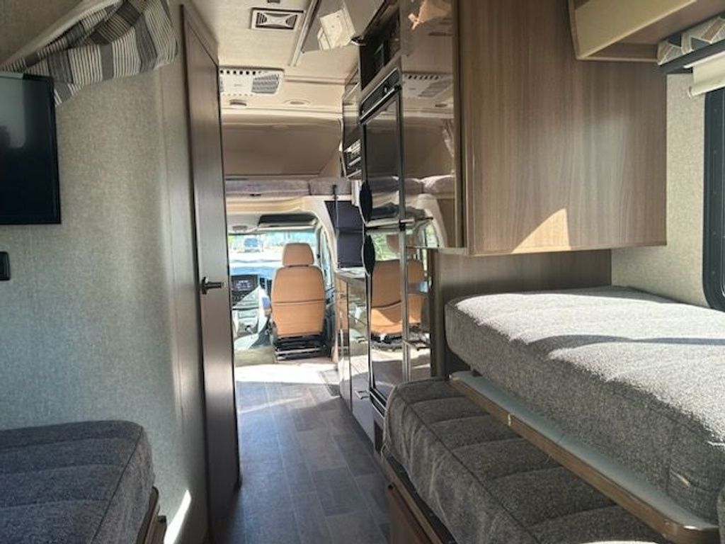 2018 Winnebago Itasca Navion 24V - National Vehicle