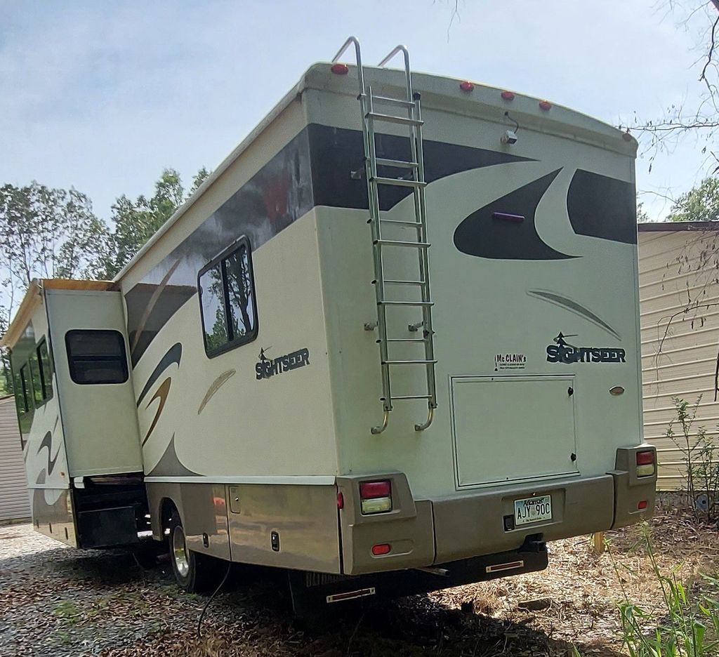 2007 Winnebago Sightseer 33T - National Vehicle