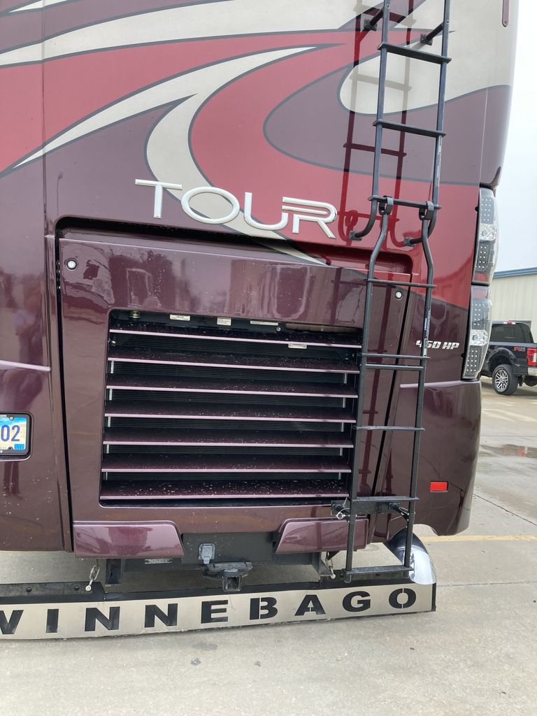 2015 Winnebago Tour 42QD - National Vehicle