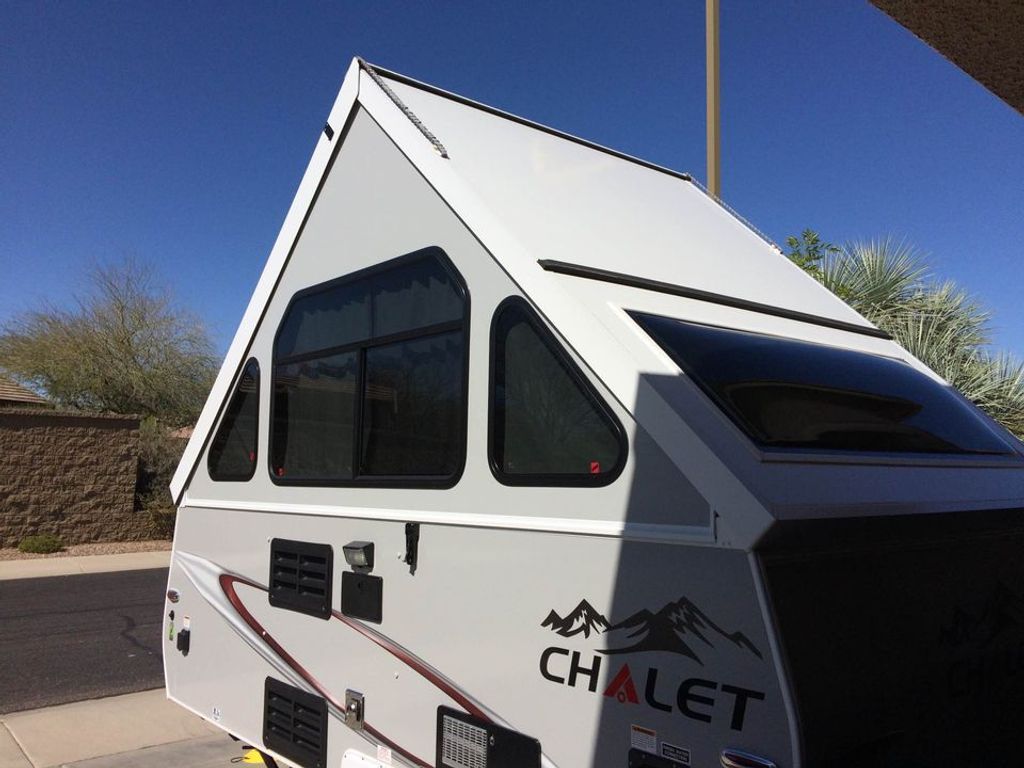 2018 Chalet Camping Trailer Arrowhead - National Vehicle