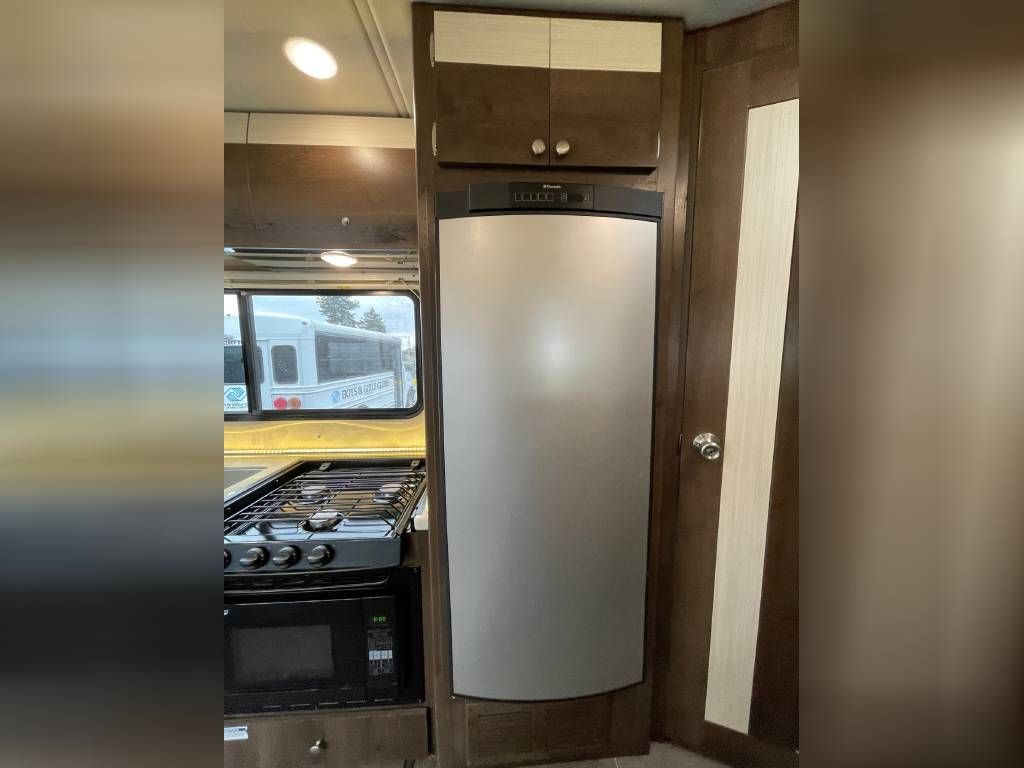 2018 Coachmen Prism Elite 24EF - National Vehicle
