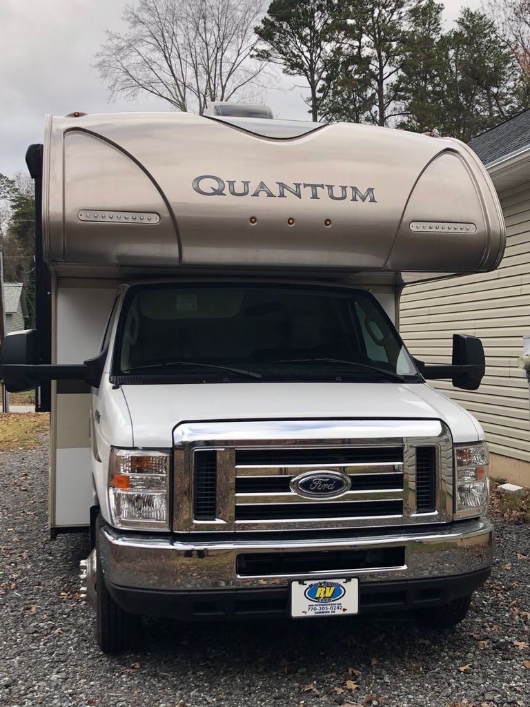 2018 Thor Motor Coach Quantum 25RC - National Vehicle