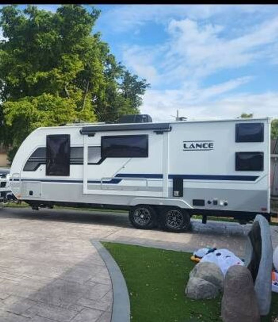2022 Lance Travel Trailer 2185 - National Vehicle