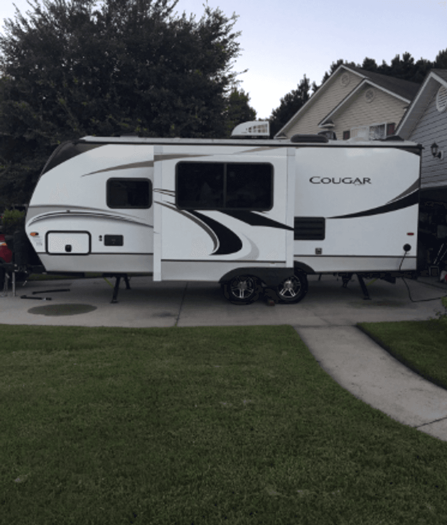 2020 Keystone Cougar Half-Ton 22RBS - National Vehicle