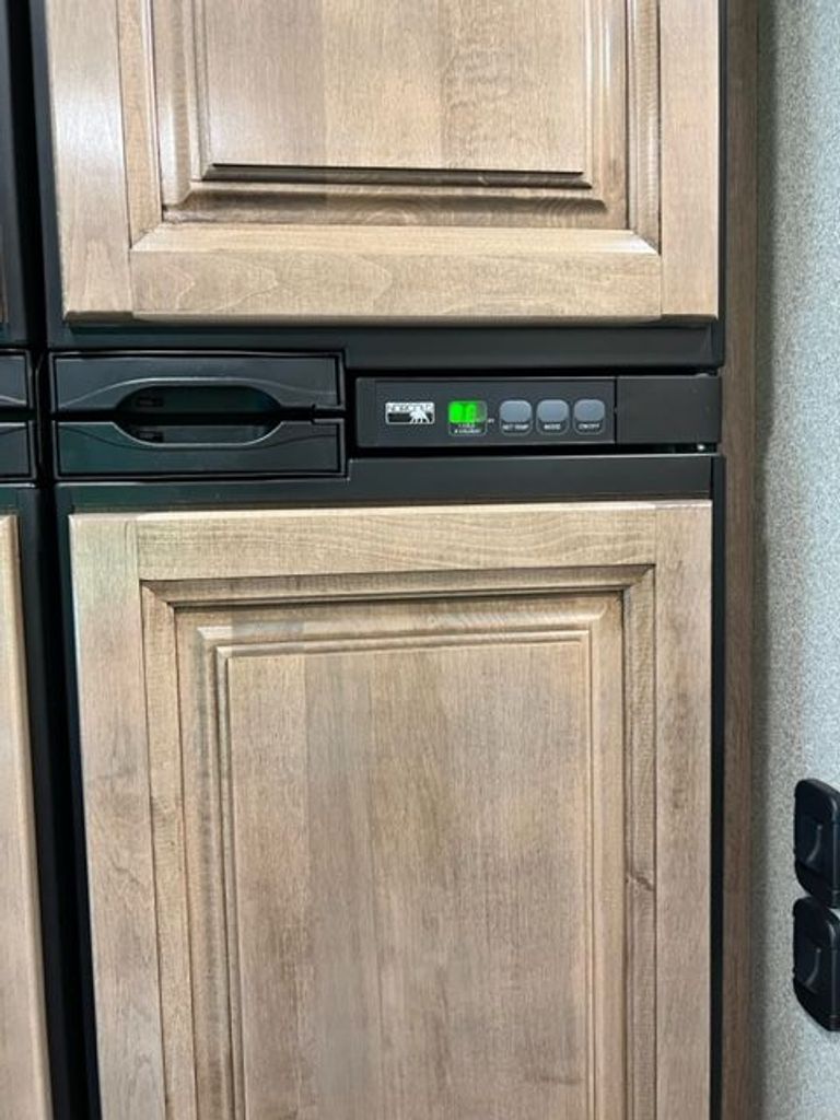 2019 Jayco Greyhawk Prestige 29MVP - National Vehicle