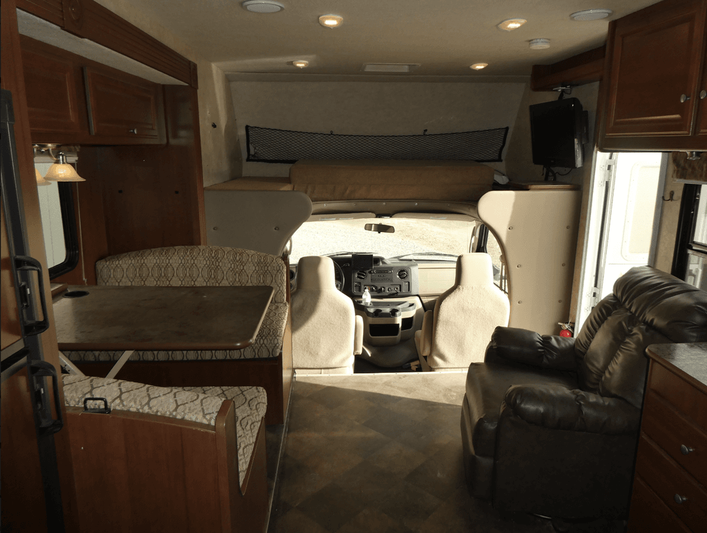 2014 Fleetwood Tioga Montara 25K - National Vehicle